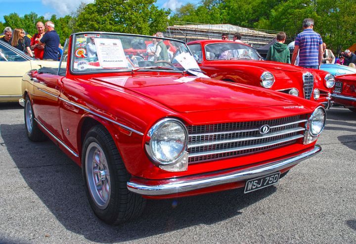 Web Car Story: Innocenti Spider / C Coupé